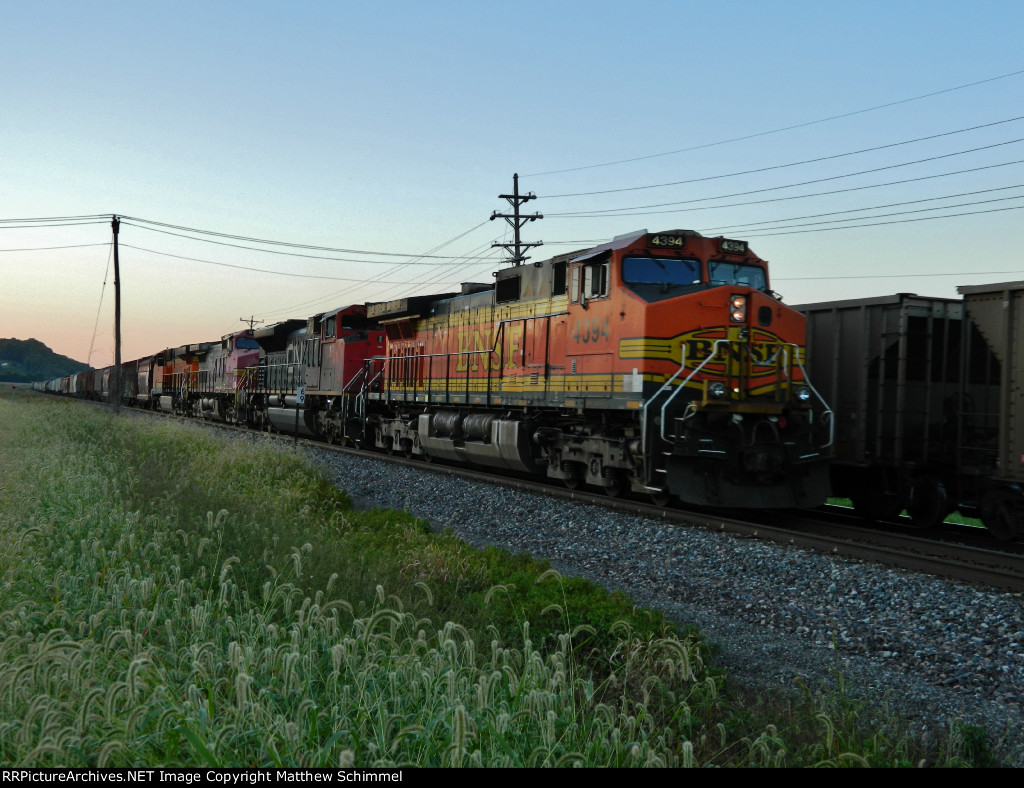 BNSF 4394